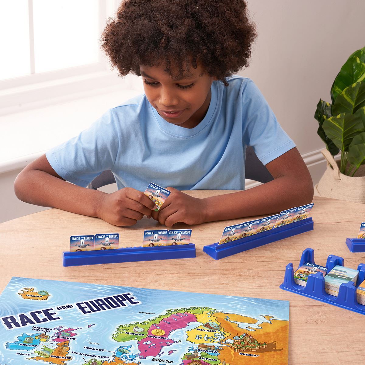 Race Around Europe | Children's Board Games | Mulberry Bush